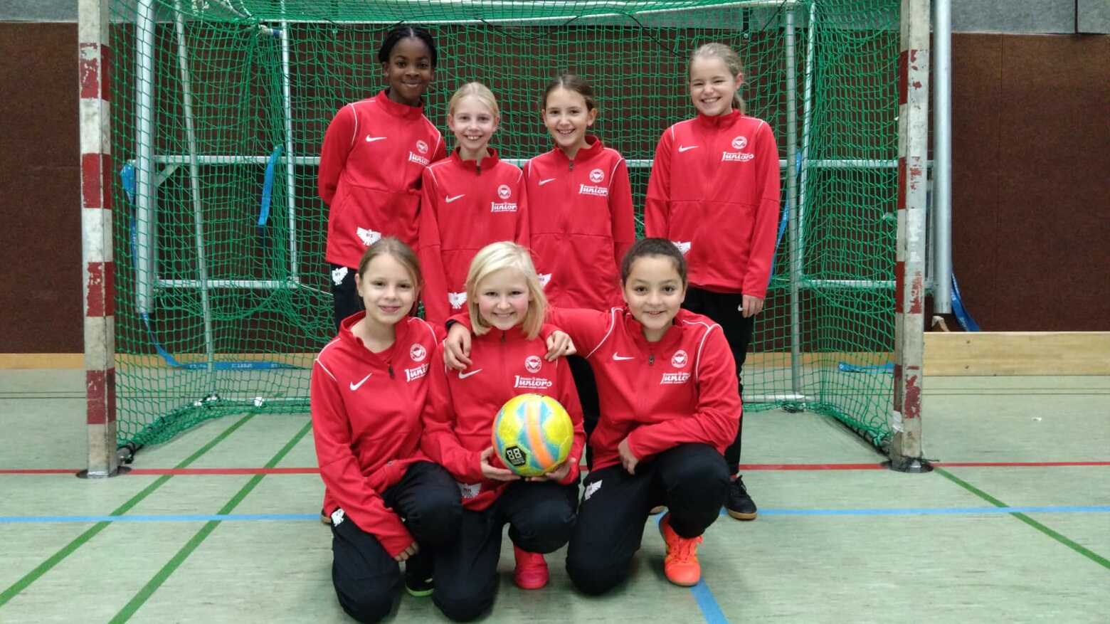 News-Archiv U11 - U11-1 Juniorinnen - Mannschaften - Fußball Junioren - Sportangebot | DJK SV ...